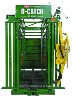 ArrowQuip Q-Catch 87 Series Cattle Squeeze Chute