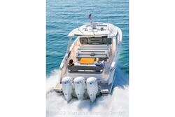 2026 Tiara Yachts 43LS