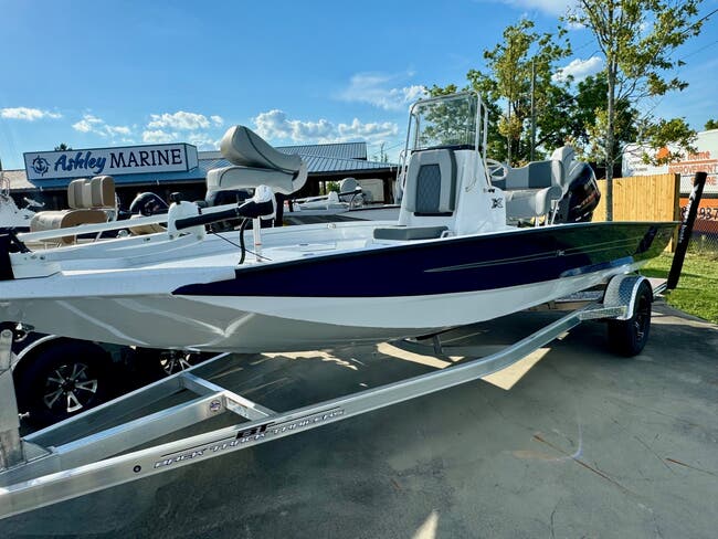 2025 Xpress Hyper-Lift Series H20B NEW CONSOLE