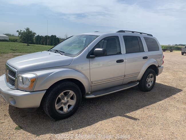 05 Durango low miles 4x4 v8