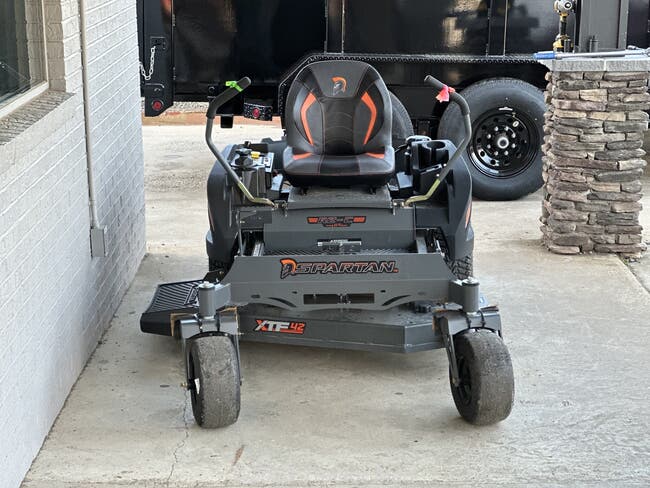 2023 Spartan RZ RZ-C 42" BRIGGS & STRATTON