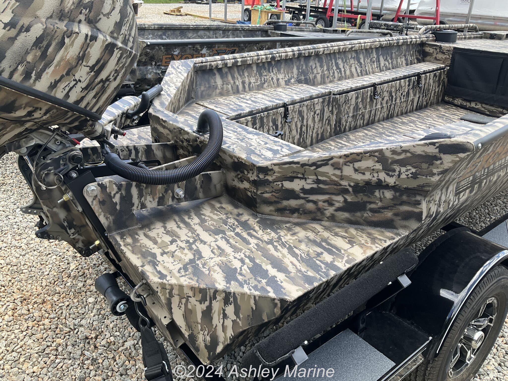 2025 Excel Viper F4 1751 VIPER