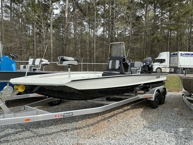 2025 Excel Bay Pro 220 220 ELITE