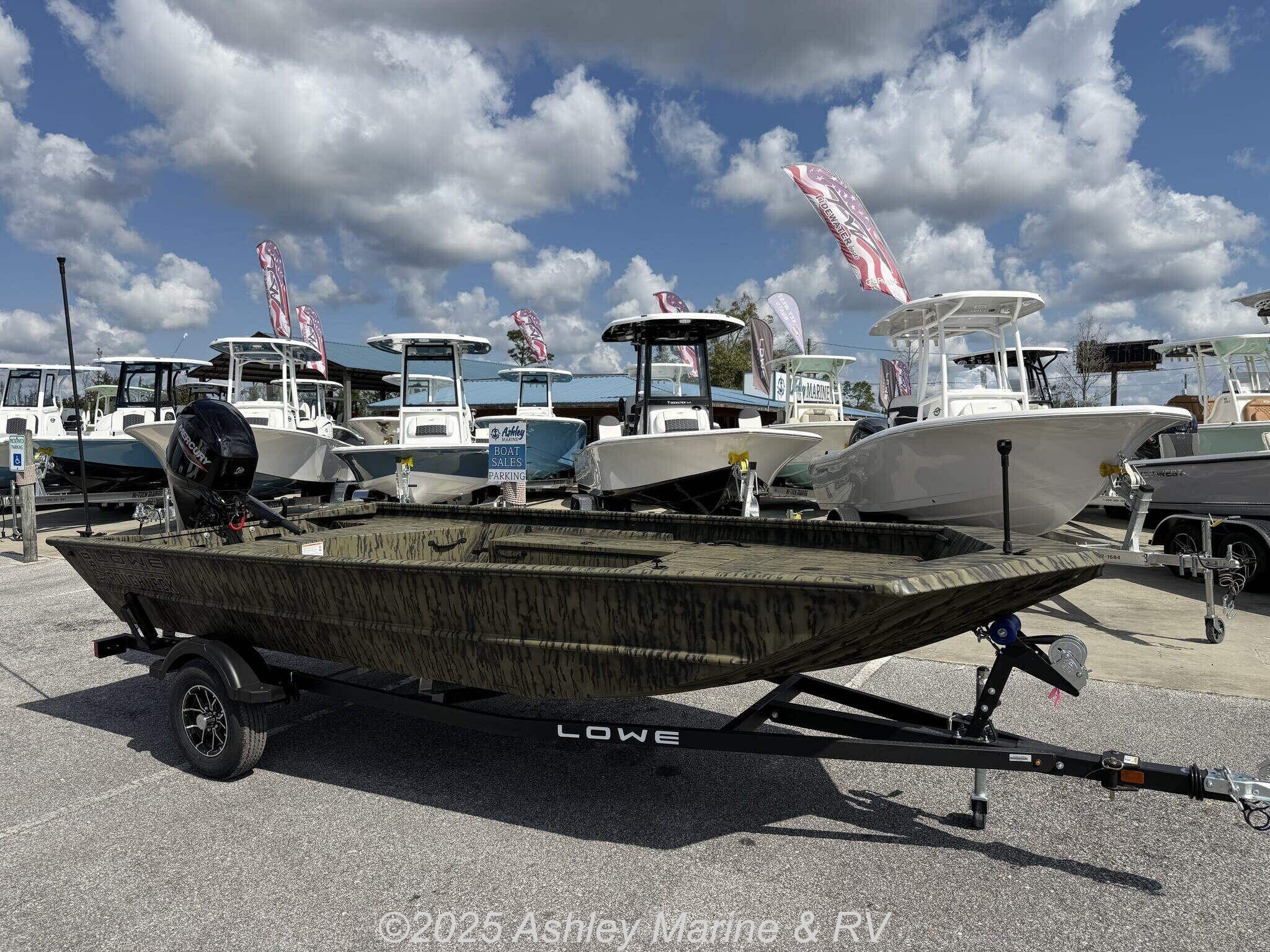 Duck Boat - 2026 Lowe Roughneck Tiller 1760 Deluxe | Motor & Keel