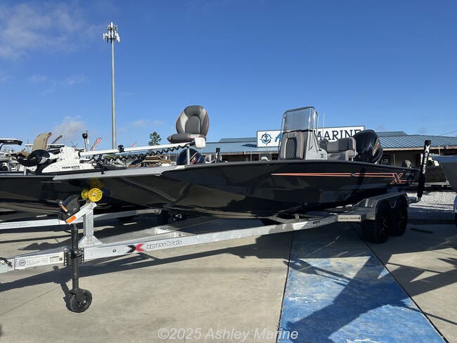 2025 Xpress Hyper-Lift Series H22B