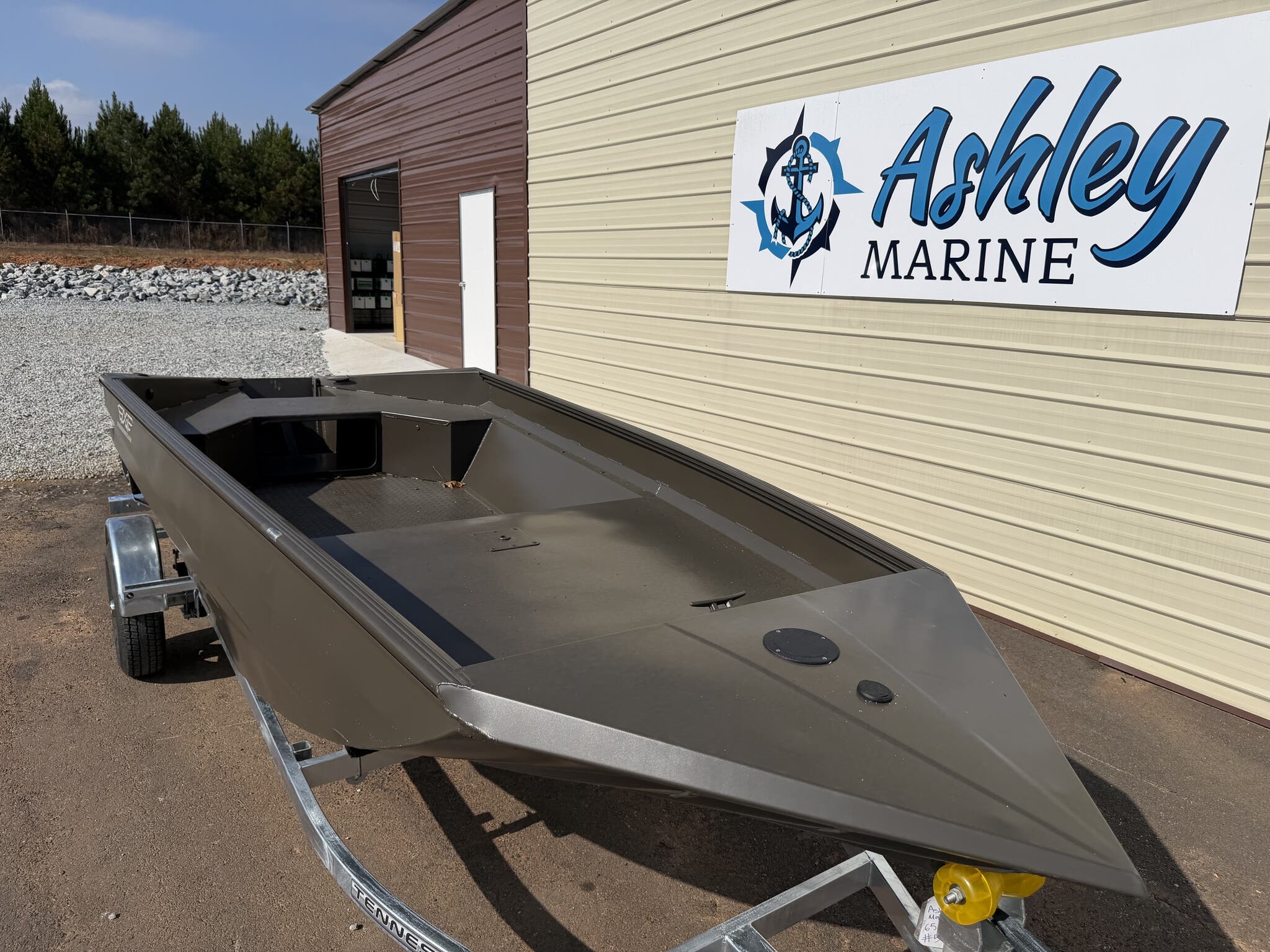 Duck Boat - 2026 Edge Duck Boats Sportsman Series 656DB MID DECK ...