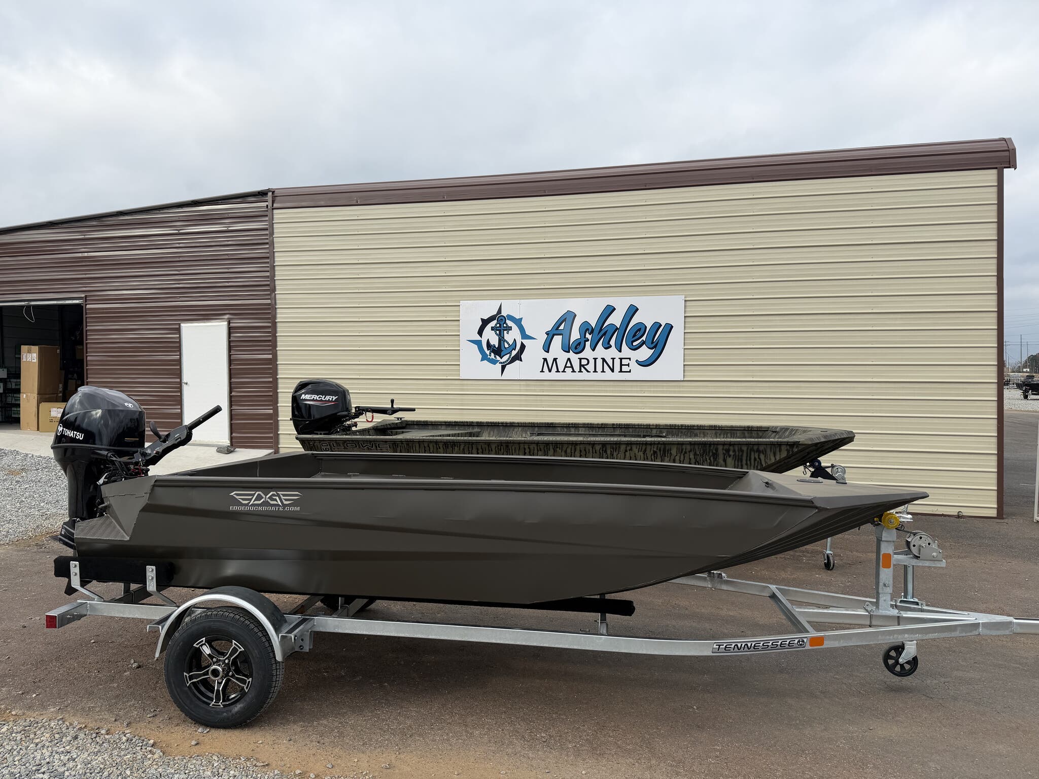 Duck Boat - 2026 Edge Duck Boats Sportsman Series 656DB MID DECK ...