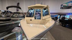 2026 Hewescraft Sea Runner 210 ET HT