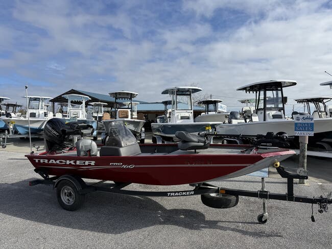 2020 Tracker Boats Pro 160