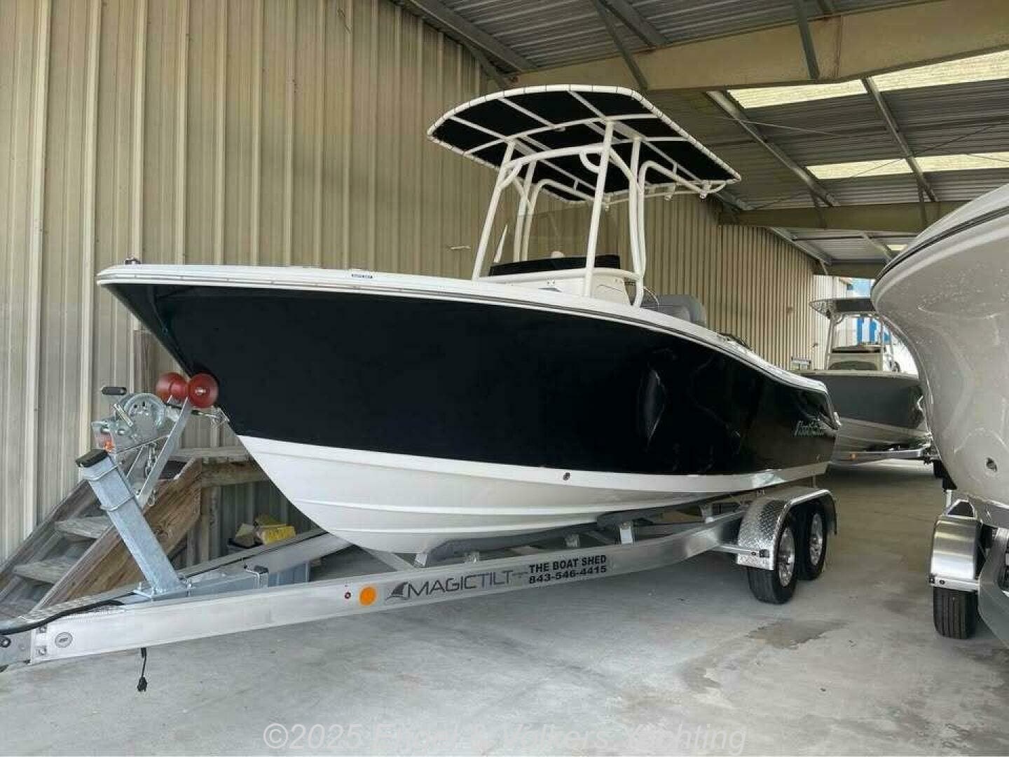 Bay Boat - 2022 NauticStar 2102 Legacy | Motor & Keel